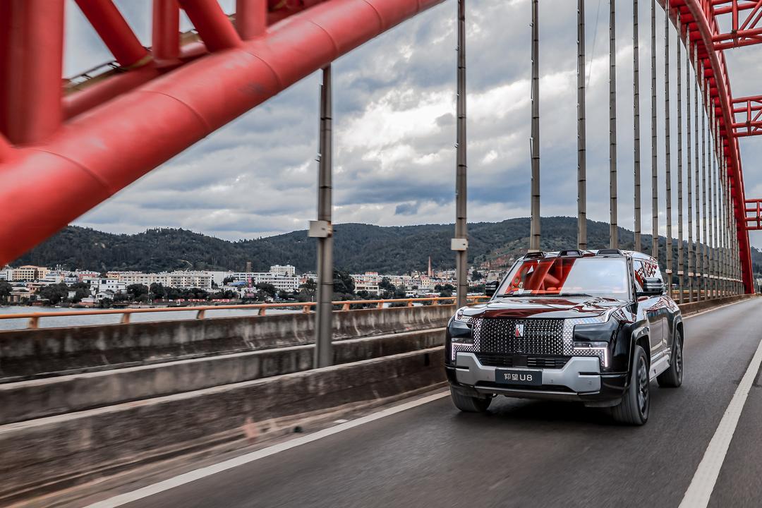 Easy Parking officially released OTA, parking can be so cool and ...