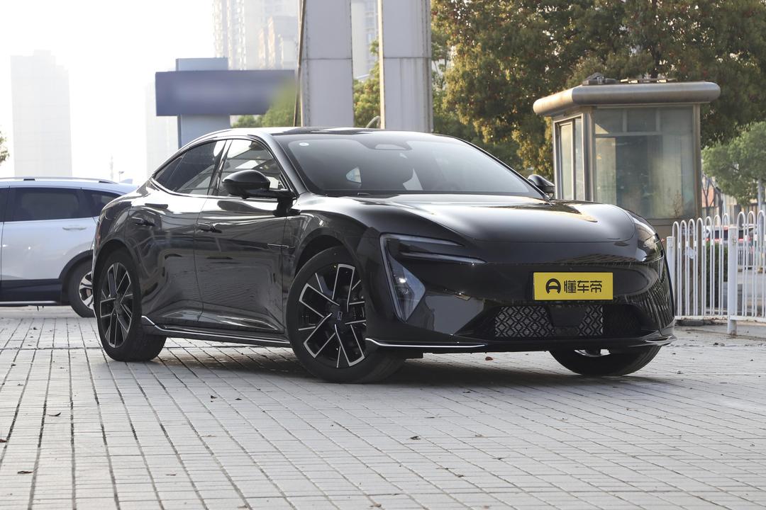 華為ADS4+WEWA大模型，阿維塔06解決停車難、通勤累？年輕人看看 - 頭條匯