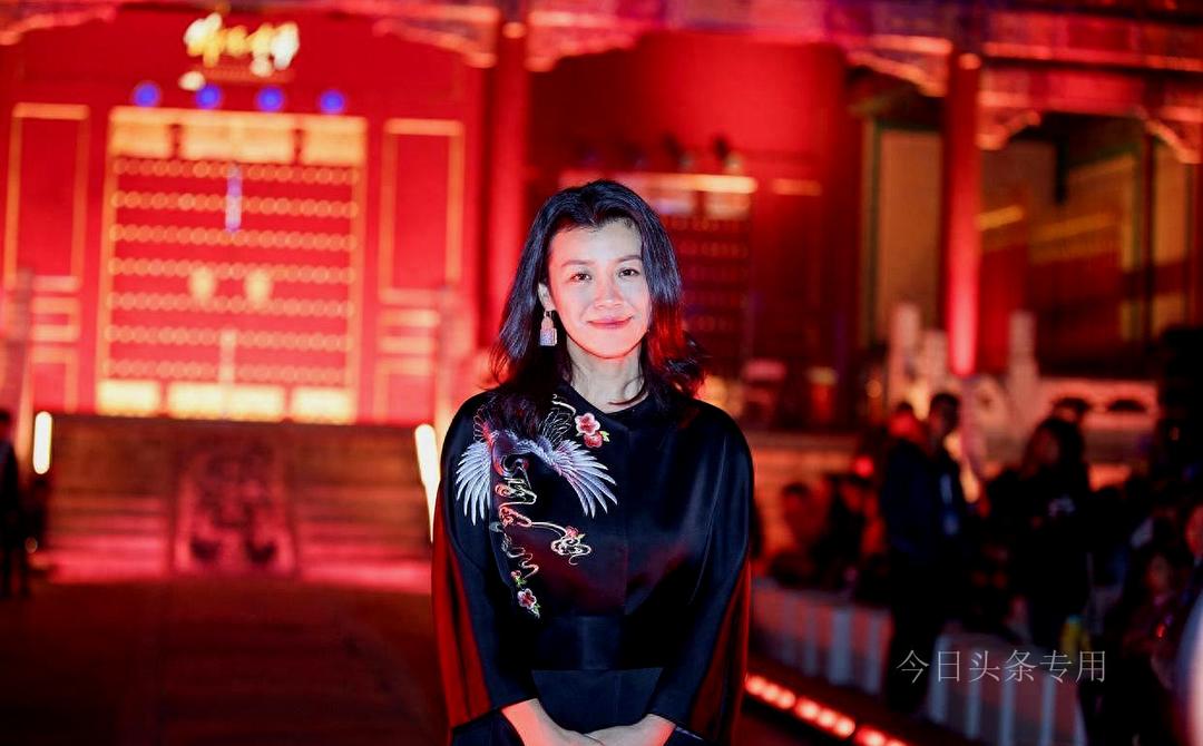 Liu Lin is not stunning in appearance, but her temperament is ...