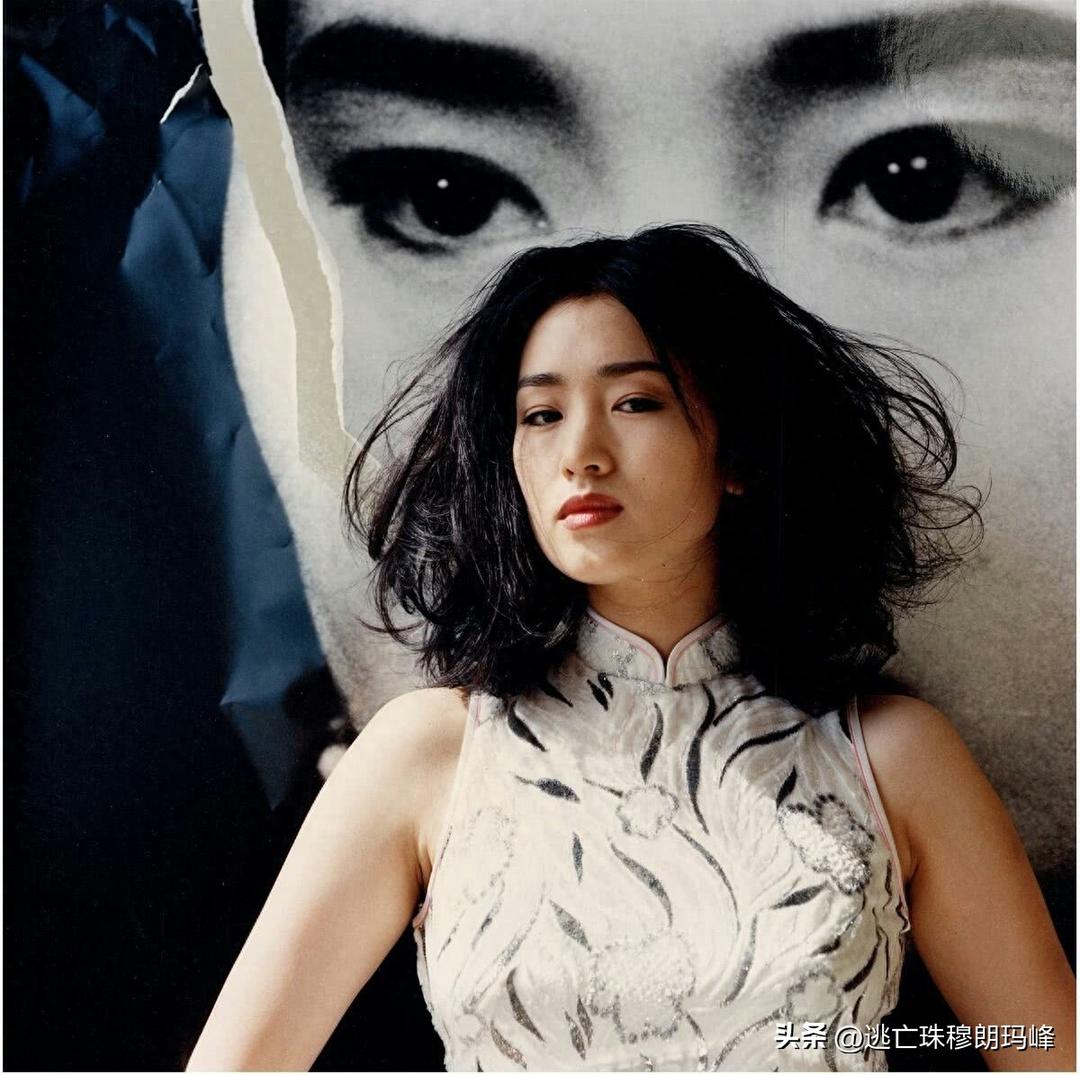 Gong Li tearfully admitted that she had a son and had hidden it for 30 ...