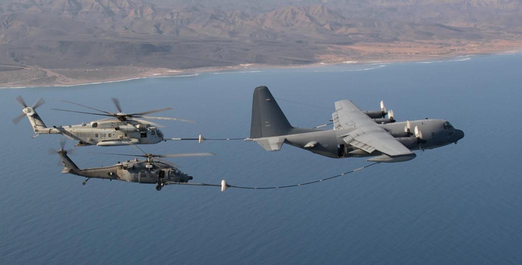 Heavy firepower version of "Black Hawk", MH-60L DAP special operations ...