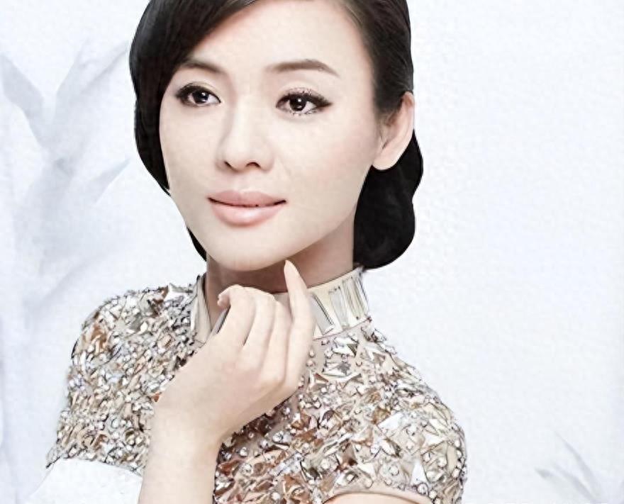 Chen Sisi can no longer hide it and admits her relationship with Li ...