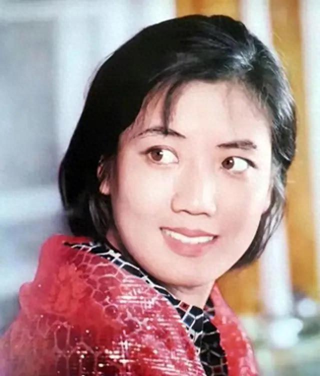 Li Xiuming: She became famous at the age of 21, married a wealthy ...