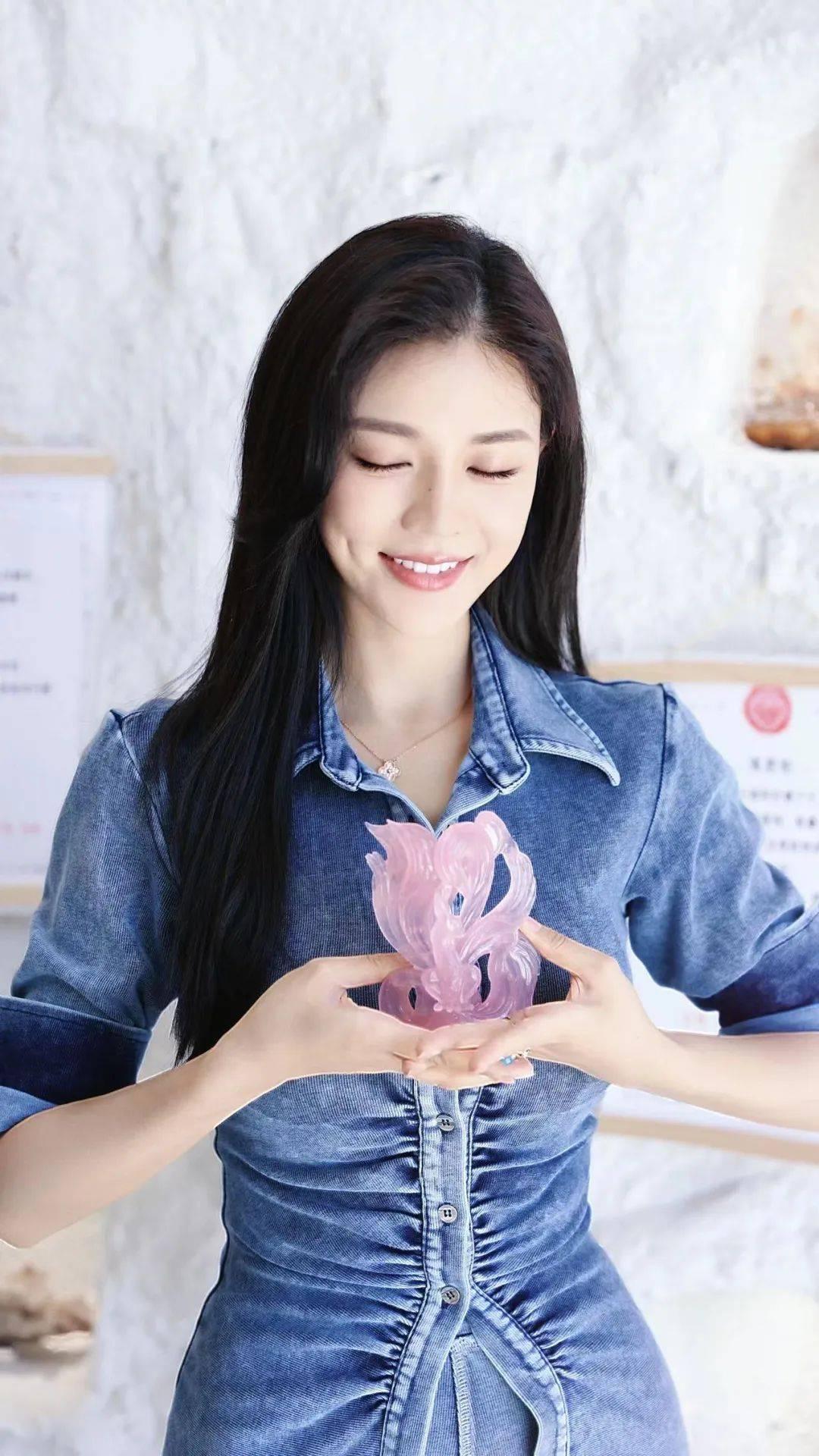 Actor Tu Bing's new drama is about to start filming, and she balances ...