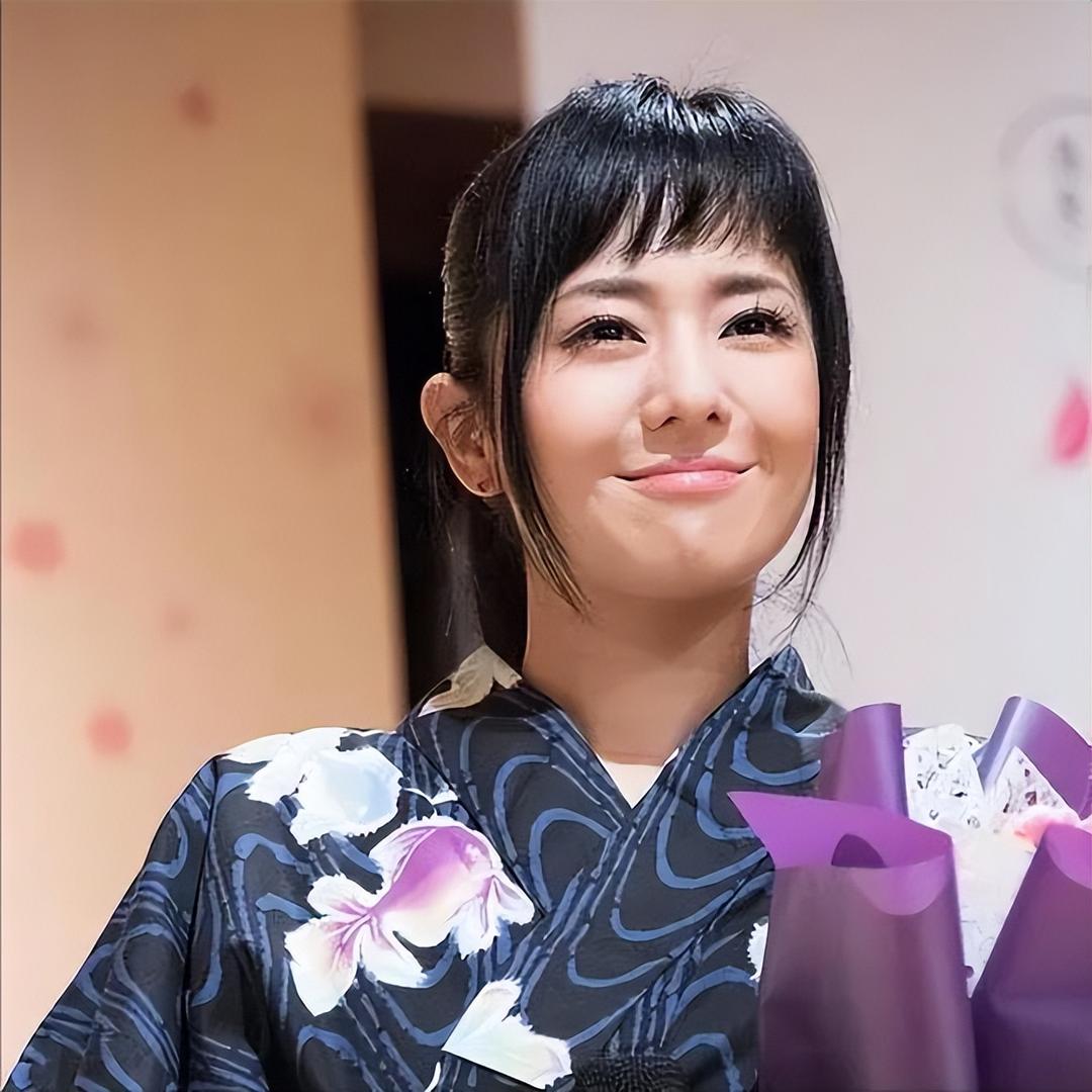 Sora Aoi's comeback: Art's re-start - iMedia