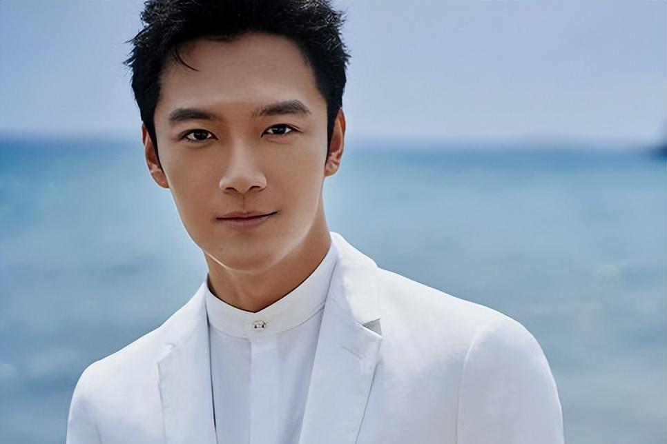 CCTV host Zhang Tao: Hard journey, true love "warm man" - iMedia