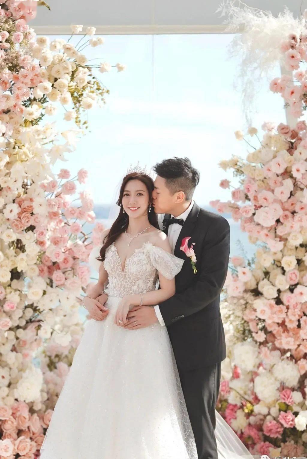 He Yiting's luxurious wedding, with gorgeous fireworks and romantic starry sky, netizens said "I ...