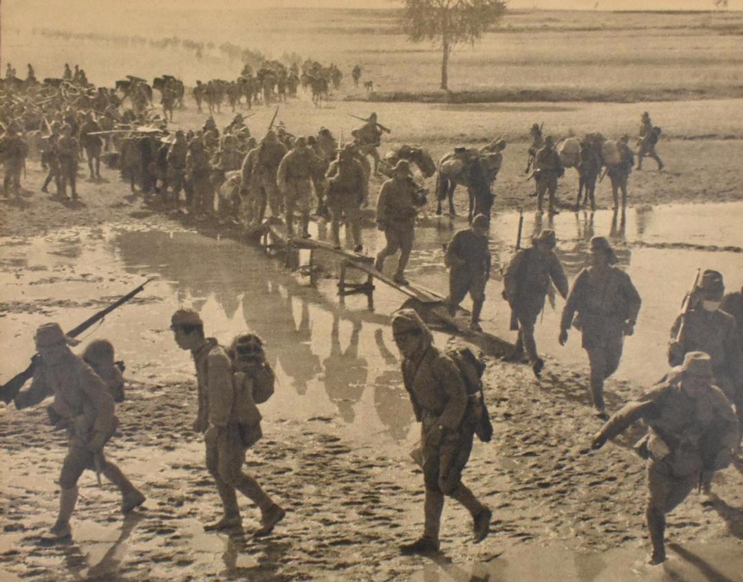 Deng Xiaoping's eldest son, Deng Pufang, jumped from a building at ...