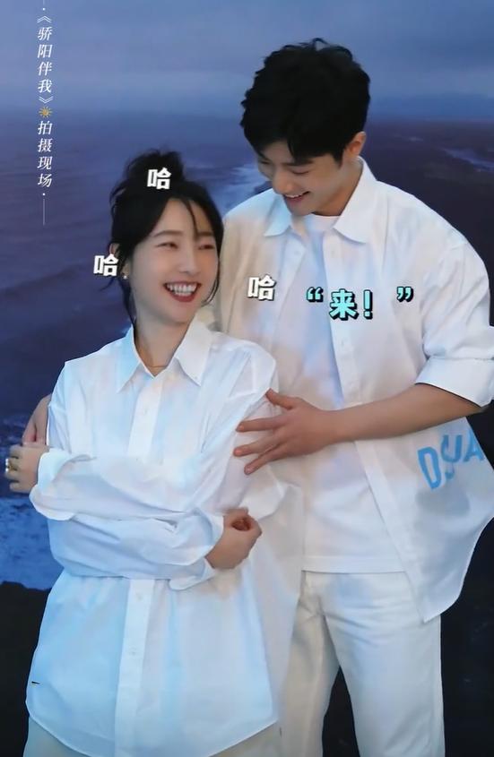 Bai Baihe is 171cm tall and takes a photo with Xiao Zhan. He laughs at ...