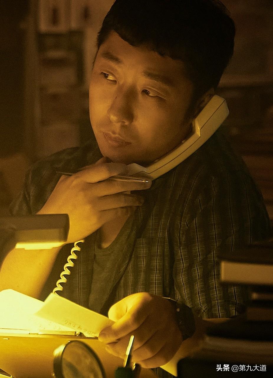 Staring and dull expression throughout the whole process, is this the ...