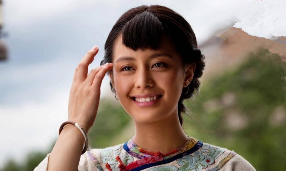 The actors' interpretations of Huang Wenxiu: Yang Rong, Lang Yueting ...