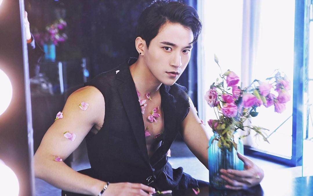 After Wu Chuyi denied his relationship with Chen Muchi, it was revealed ...