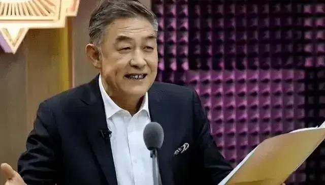 Actor Li Jianyi: He married an ordinary wife, but he had no choice but ...