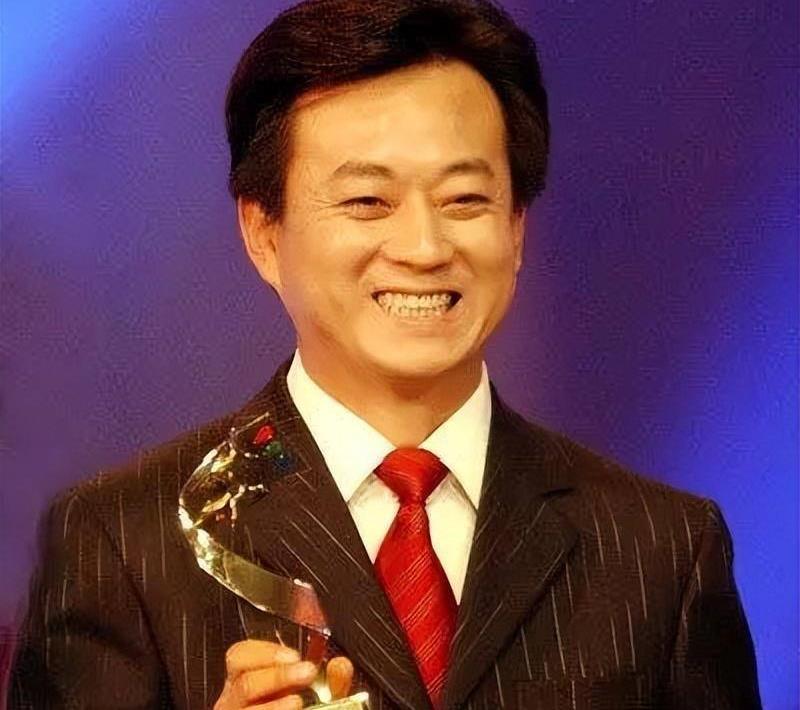 The 59-year-old host Zhu Jun is seriously ill and hospitalized, his ...