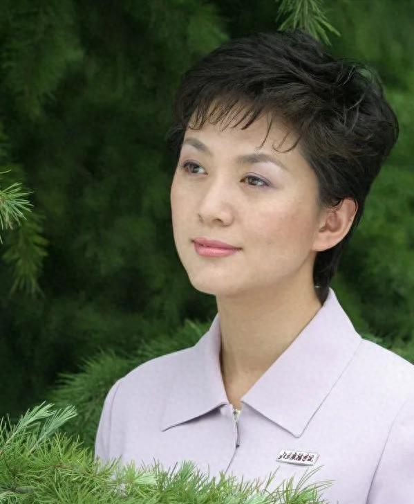 CCTV national face Haixia: She became a beautiful anchor at the age of ...