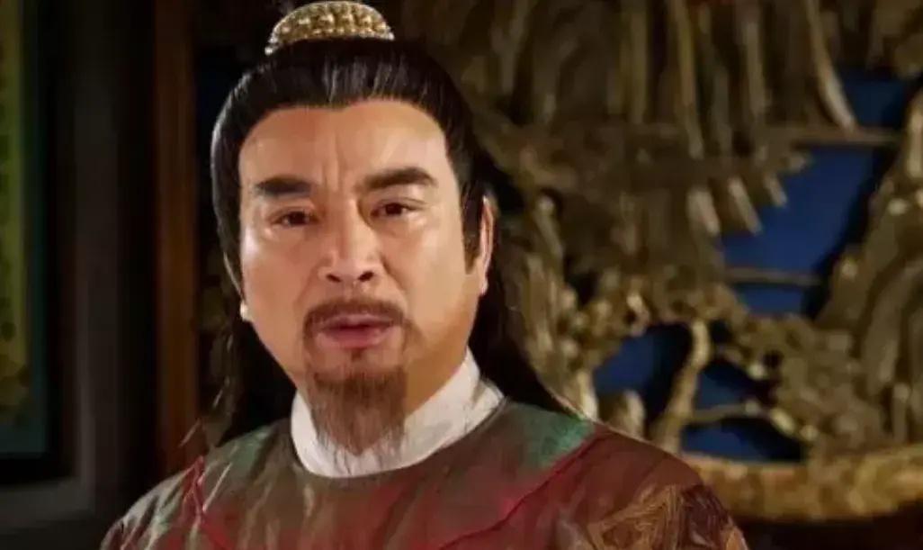 Actor Yue Yueli: After divorcing his ex-wife, he stayed away from ...