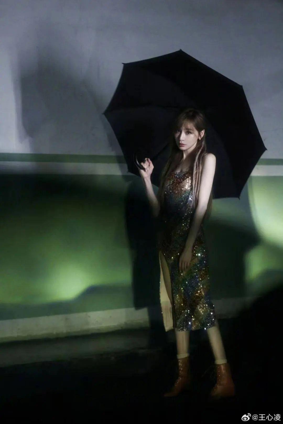 Cyndi Wang's new song "BITE BACK" is online, the music style is trendy and it's so cool! - iMedia