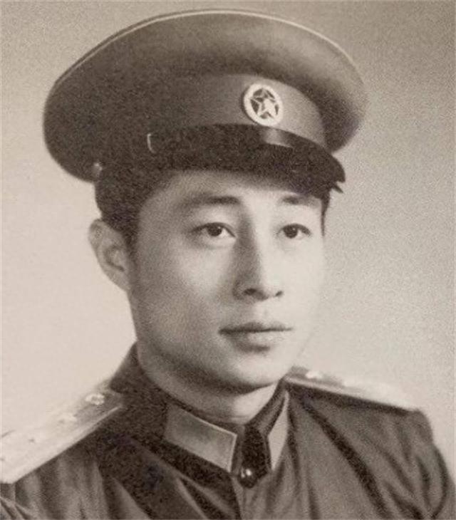 Wang Xingang, a man with both virtue and art: the male god of a ...