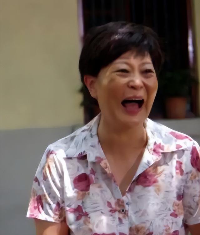 Dai Zhicheng's ex-wife Yang Lei has taken everything lightly and is still alone and has not ...