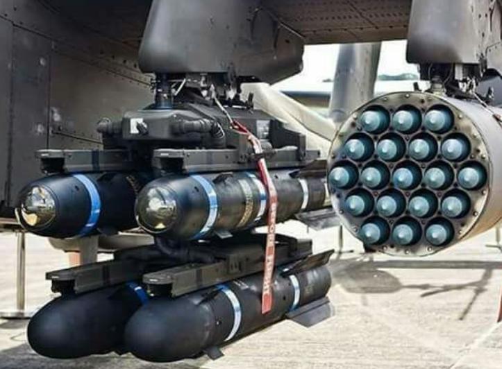 Heavy firepower version of "Black Hawk", MH-60L DAP special operations ...