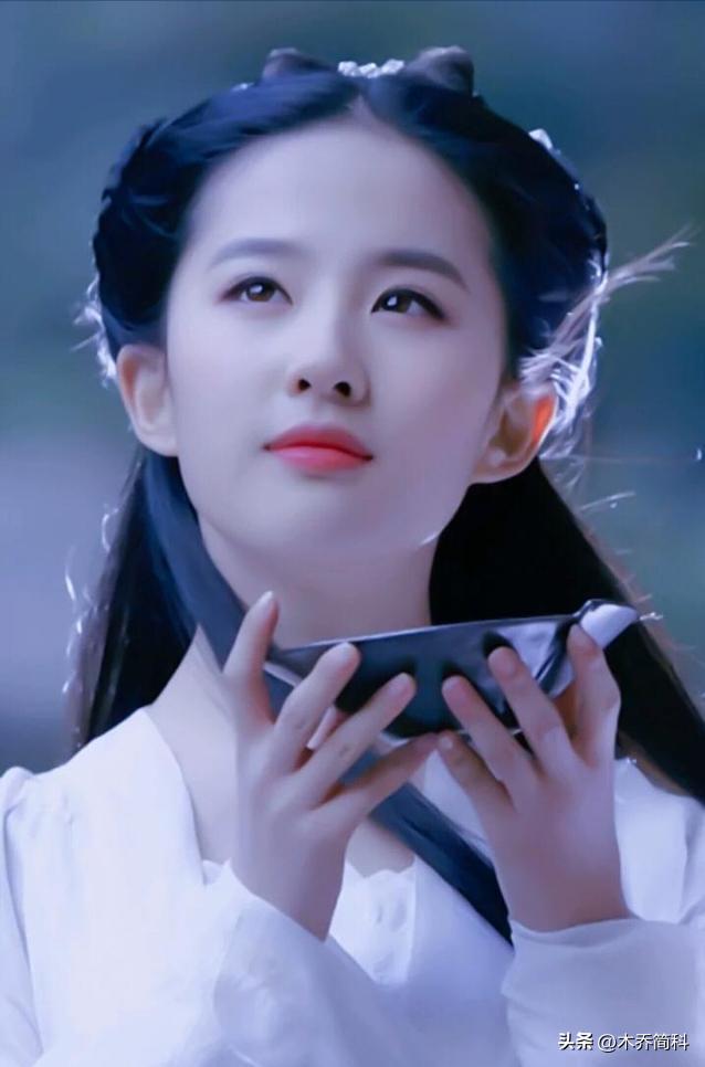 Liu Yifei's new drama exudes maternal tenderness, and a passionate kissing scene with the male ...