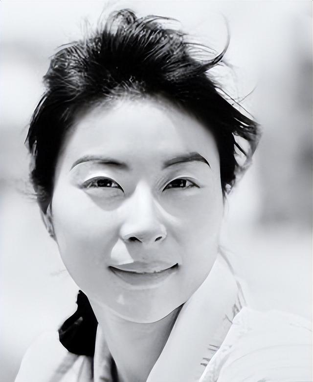 Guo Jingjing showed off her wealth, and even Li Xiang stood aside when ...