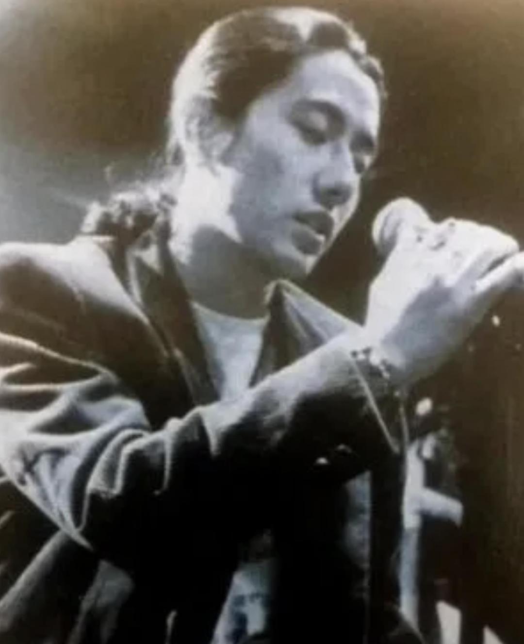 Zheng Jun's rock and roll life and the two important women he loved in ...