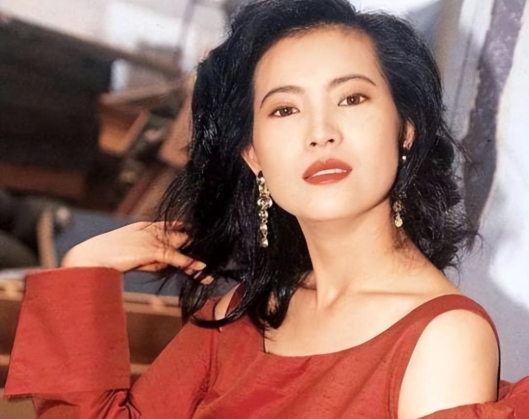 Take stock of those famous female stars who are so beautiful that they ...