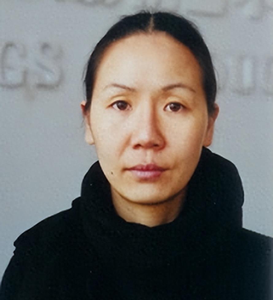 The fact that Yang Qing used her appearance to educate a middle-aged ...