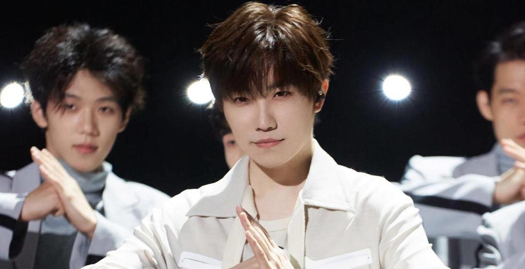 ""Call Me by Fire Season 3"" Finalist Dong Baoshi Group Stage No. 1 ...