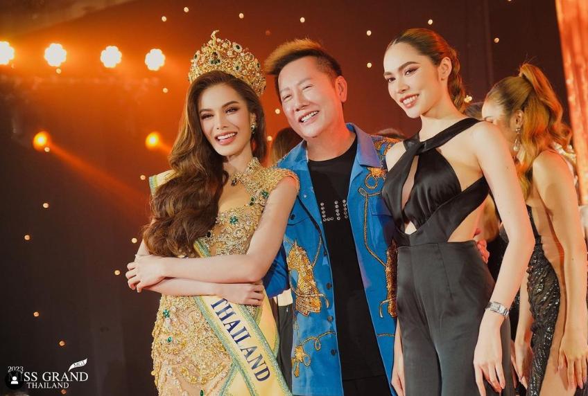 Miss Thailand's "large-scale" beauty pageant photos hit the hot list ...