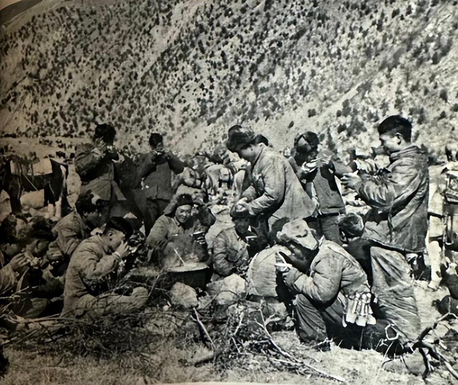 In 1939, Qiu Qingquan's "closed door and beaten dog" severely damaged the Japanese military ...