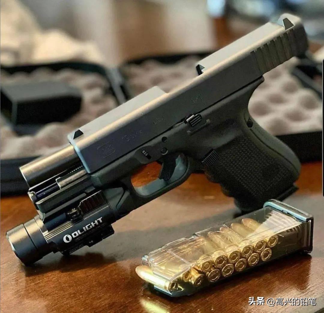 China's QSZ-92 vs. Russia's Glock 17: The battle between East and West ...