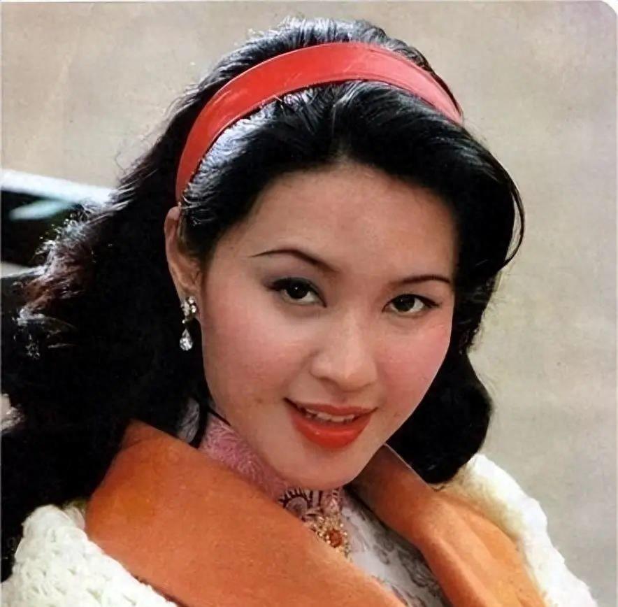 Fang Shu, who is "crazy for love": how beautiful it was back then, how miserable it is now - iMedia