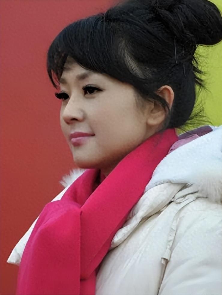 The life of Fang Qiong, the first sister of CCTV - iMedia