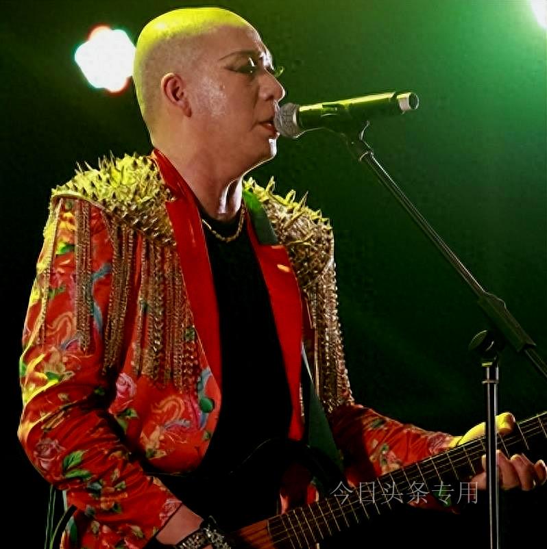 Liang Long revealed that he had a romantic relationship with Faye Wong ...