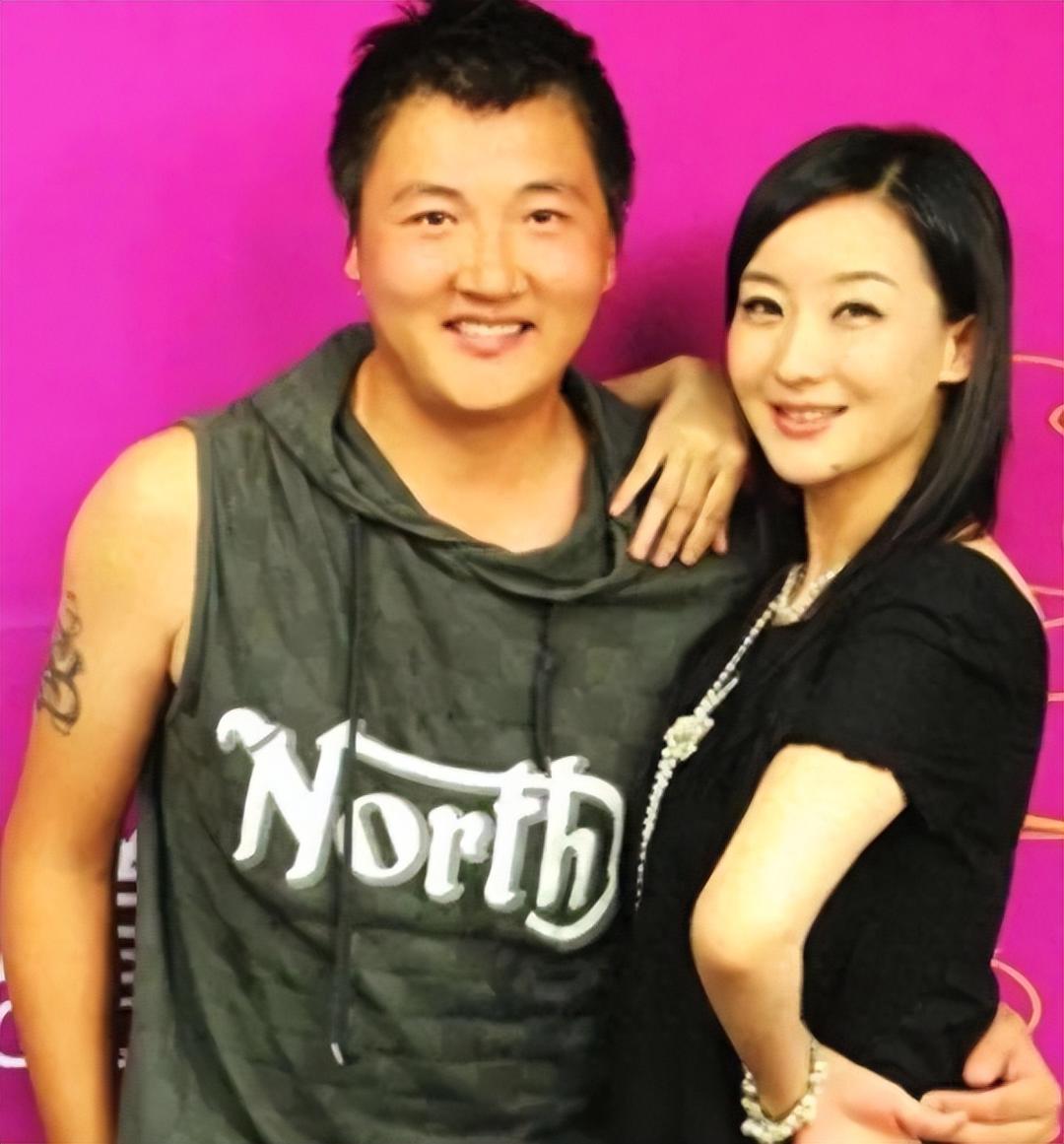 Mai Hongmei: After divorcing Sun Nan, she washed her face with tears ...