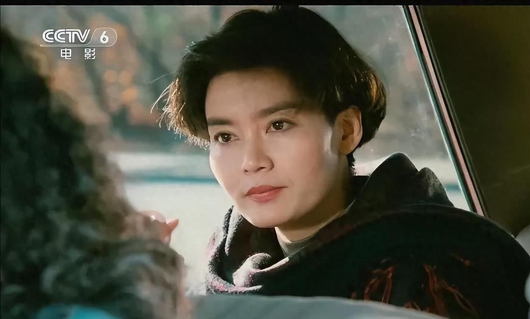 Is Pan Hong, who is old and fierce, considered a top beauty in the ...