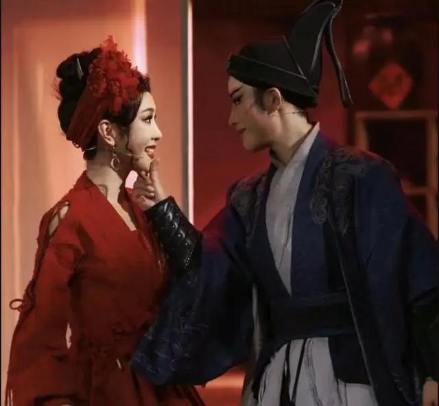 Yue Opera actor Chen Lijun and Li Yunxiao became popular, but the ...