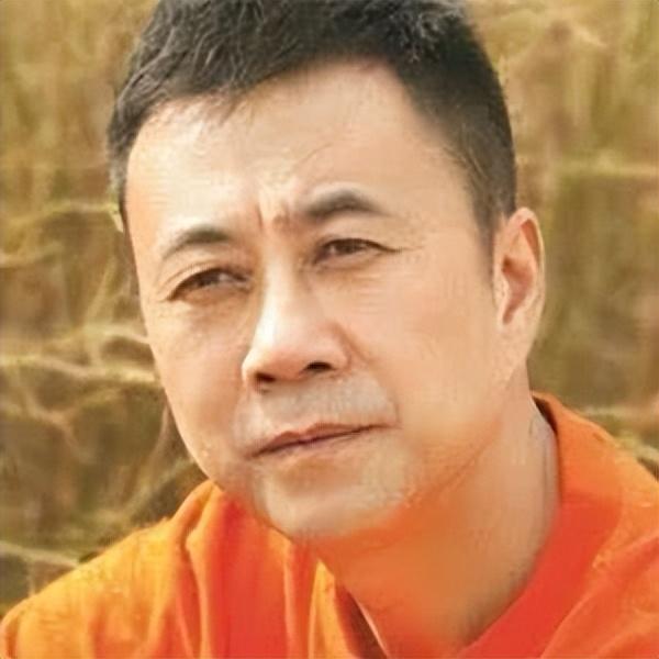 Actor Ma Weijun, who appeared in "In the World", "Snow Leopard" and "My Brother's Name is ...