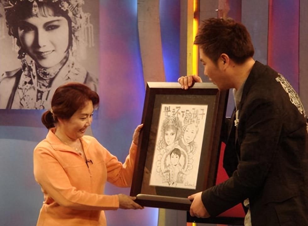 Xin Fengxia's daughter Wu Shuang: Life is full of ups and downs, is it ...