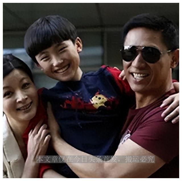 Famous actor Shi Liang: After divorcing Cong Shan, he remarried and ...