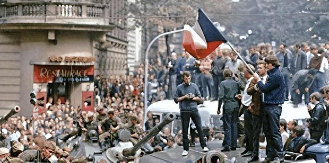 The most peaceful division in the world, one country split into two ...