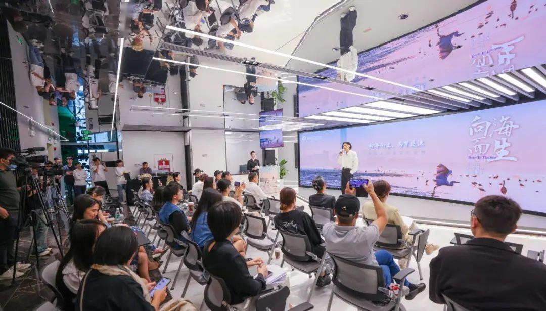 Set the whole city on fire! Chen Chusheng's latest single is shockingly ...