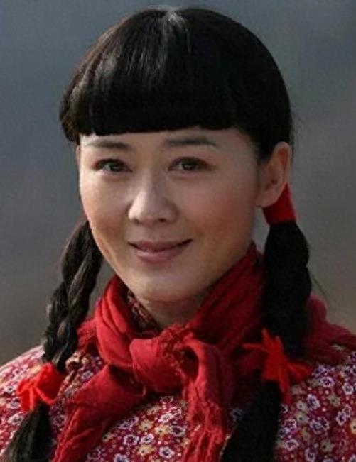 Her first marriage was to a famous director in Beijing, and her second ...