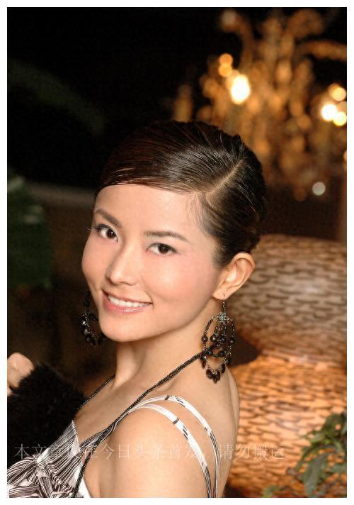 Li Yu, who was buried in a wedding dress 14 years ago, is now married ...