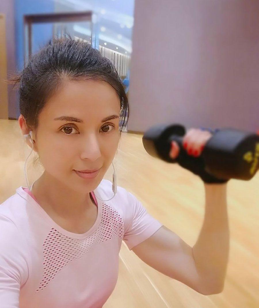 Li Ruotong is still single. After half a lifetime of vicissitudes, she ...