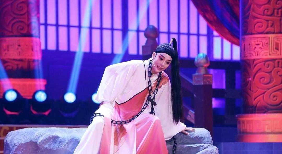 "Theatre Queen" Chen Lijun: Stunning performance, conquering celebrity ...