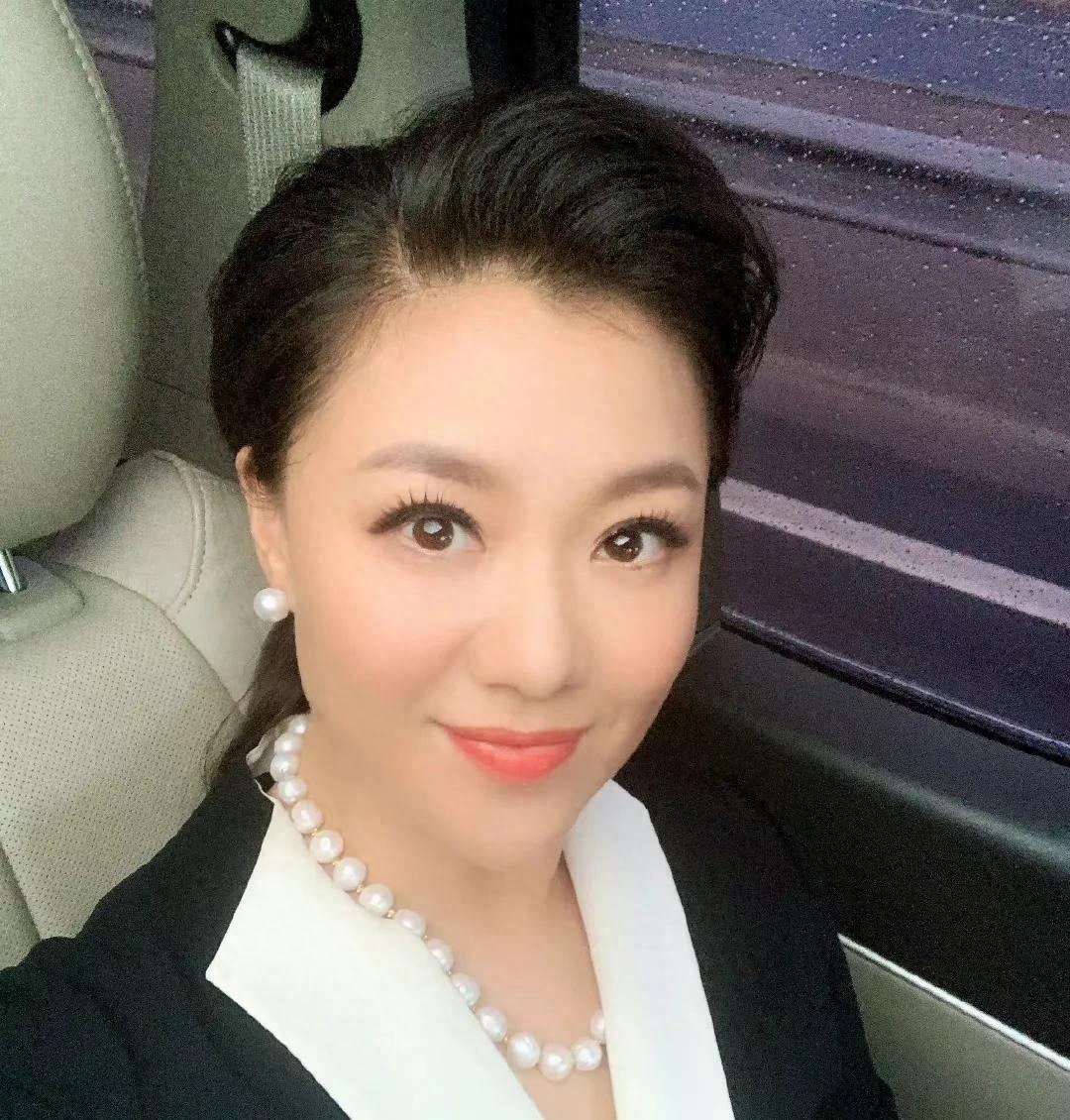 Singer Wang Lida: She married the son-in-law her mother liked and gave ...