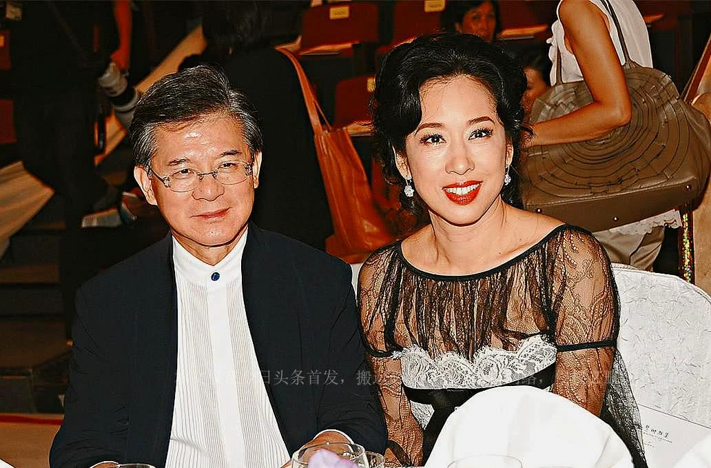 Karen Yeh is partying with Hong Kong sisters. She has gray hair and ...
